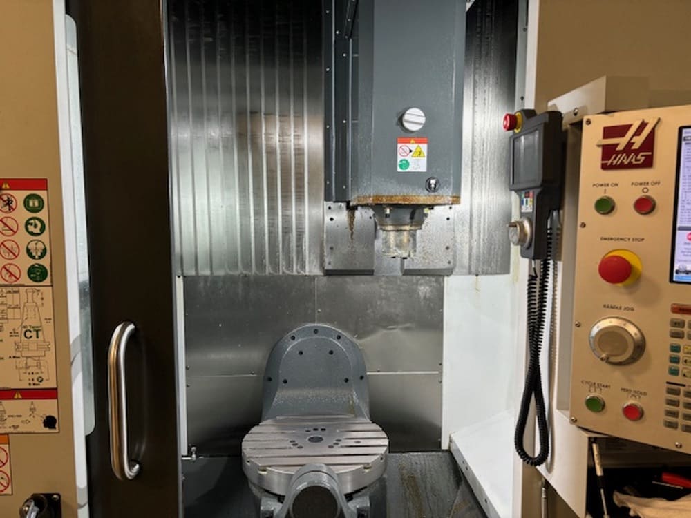 Used Haas UMC-750 - CNC Vertical Machining Center - 8075806