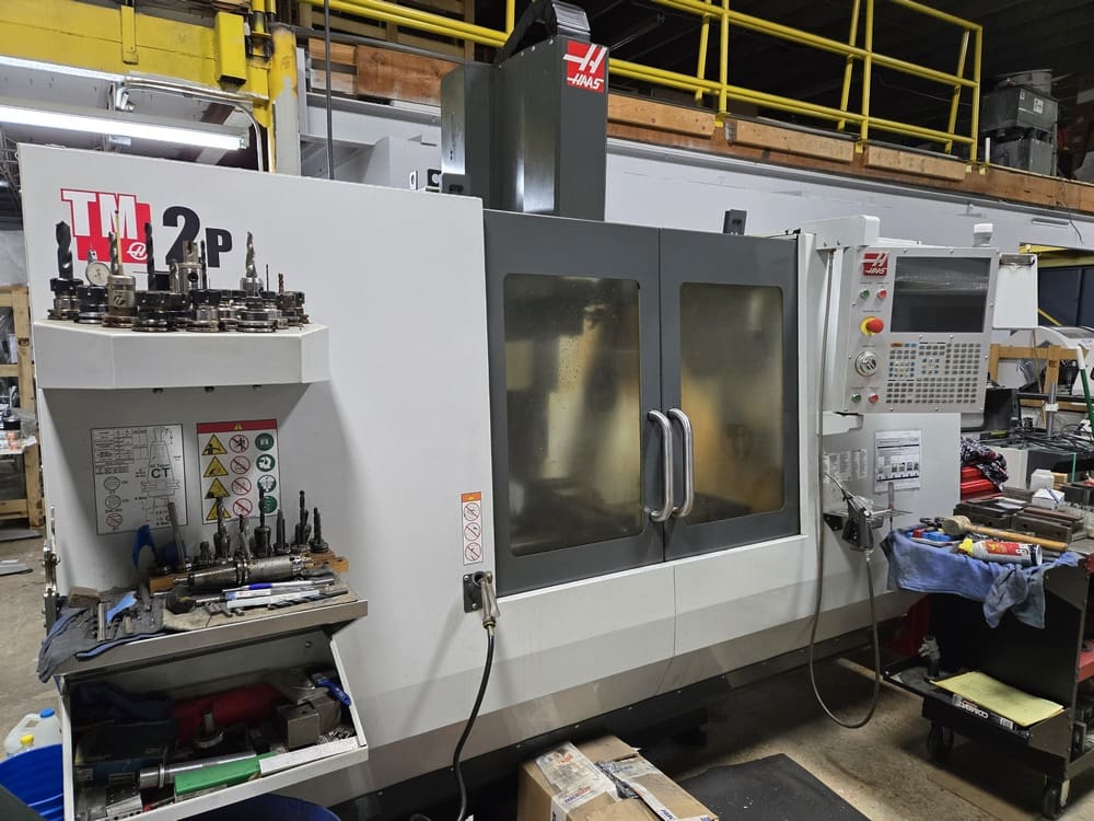 Used Haas TM-2P - CNC Vertical Machining Center - 8075910