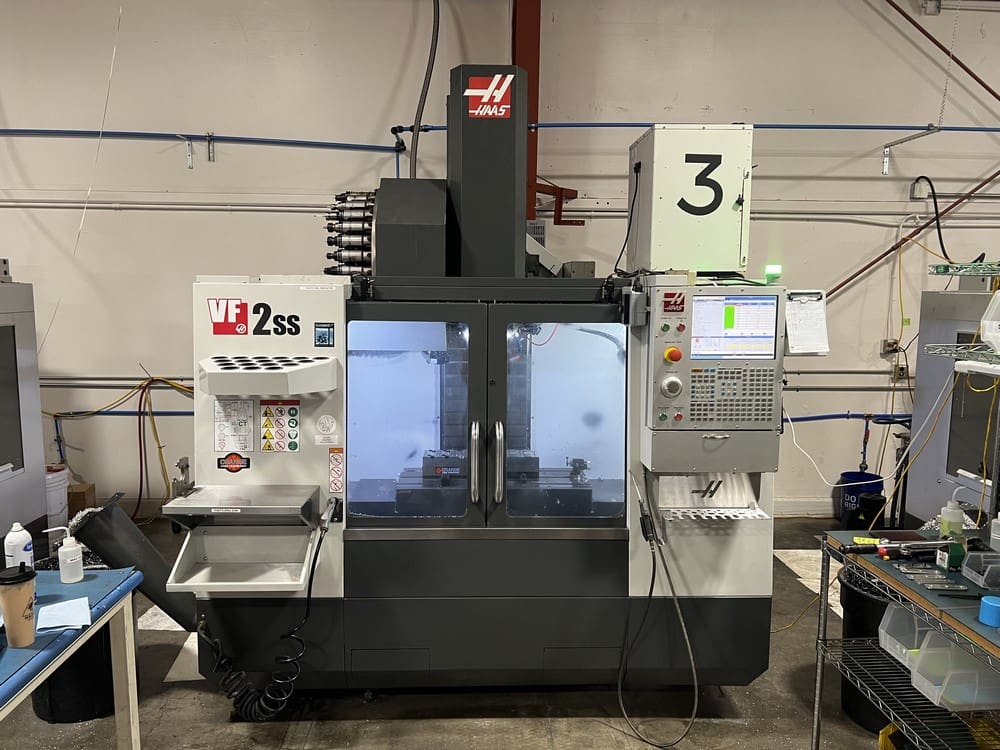Used Haas VF-2SS - CNC Vertical Machining Center - 8075922