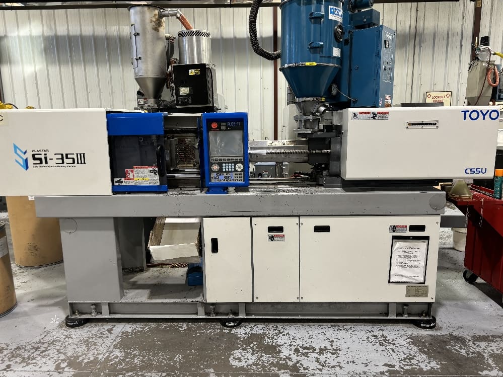 Used Toyo Si-35III - Injection Molding Machine - 8075961