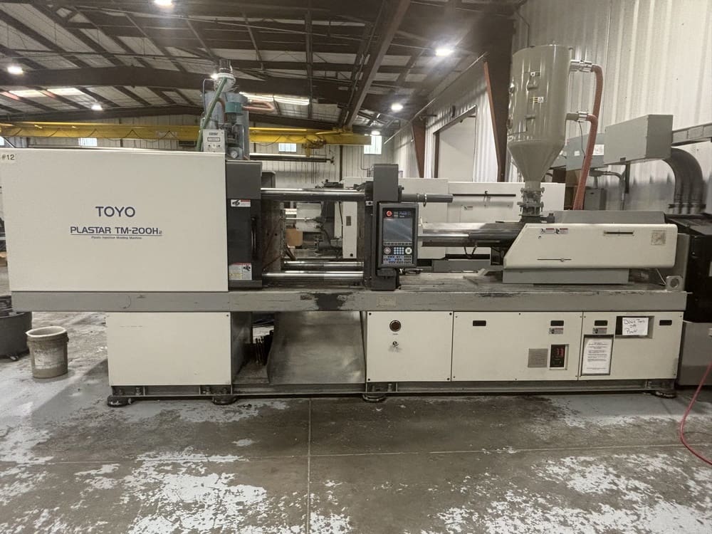 Used Toyo Ti-200H2 - Injection Molding Machine - 8075967