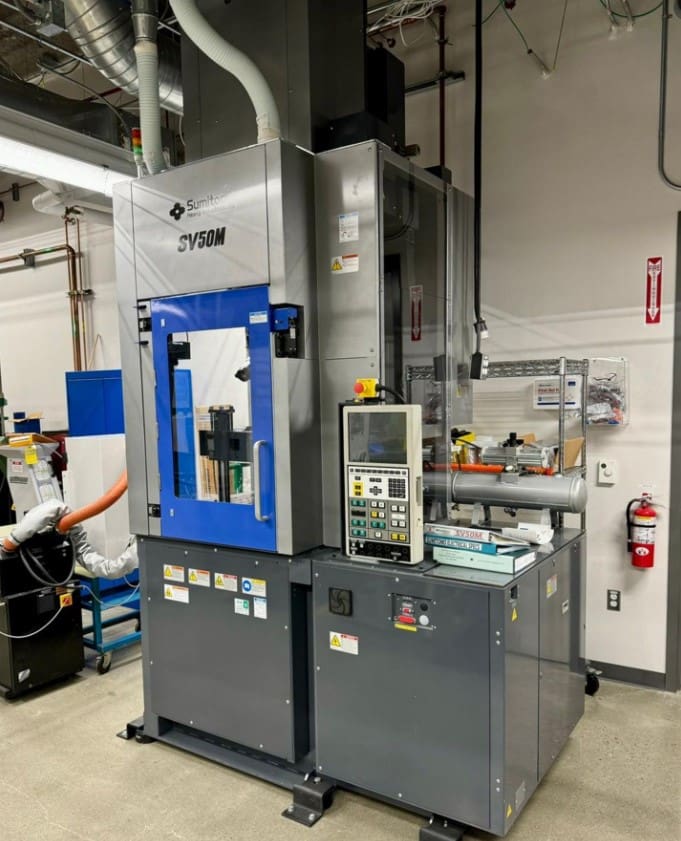 Used Sumitomo SV50M-C110 - Injection Molding Machine - 8076088