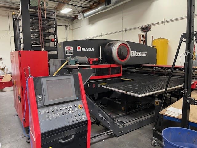 Used Amada EM2510NT - Turret Punch - 8076187