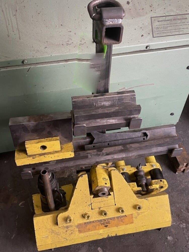 Used Piranha P-65 - Ironworker - 8076456