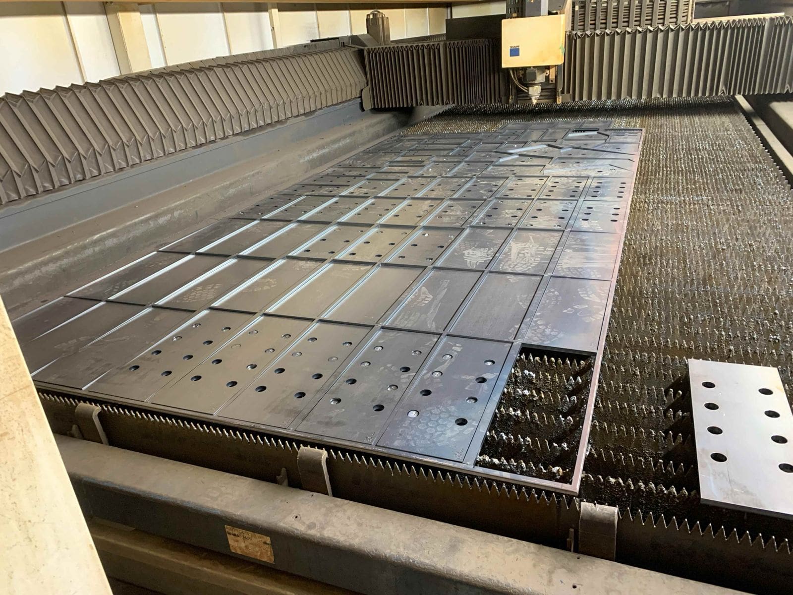 Used Trumpf TruLaser 5060 - CNC Laser - 8076639