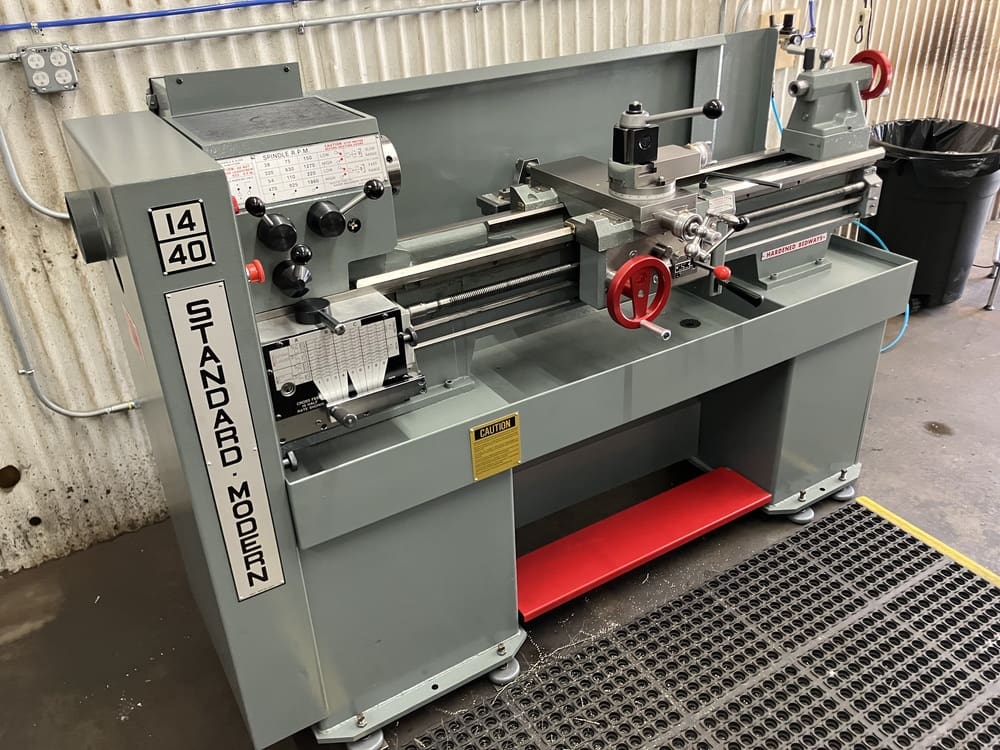 Used Standard Modern 1440 Military - Engine Lathe - 8076965