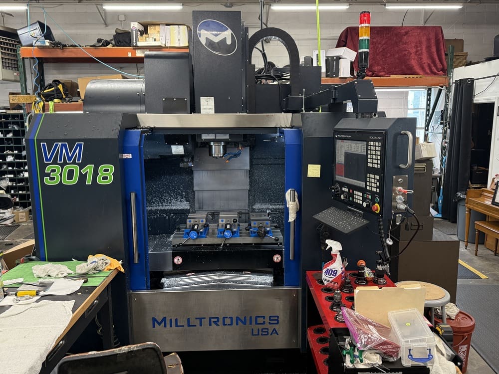 Used Milltronics VM-3018 - CNC Vertical Machining Center - 8077201